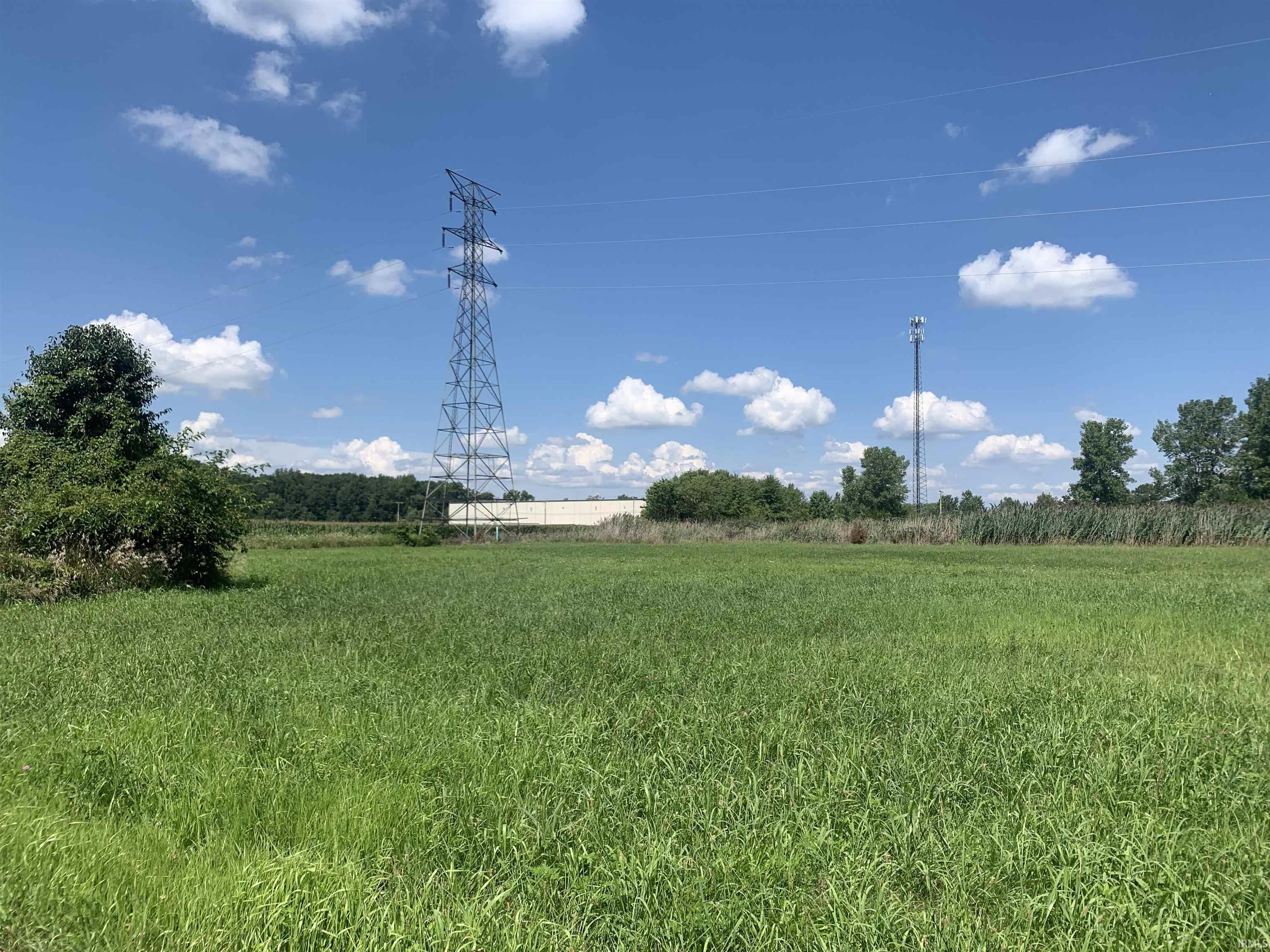 2 W Fisher Street Extension, Monticello, IN 47960 | MLS 202624261 ...