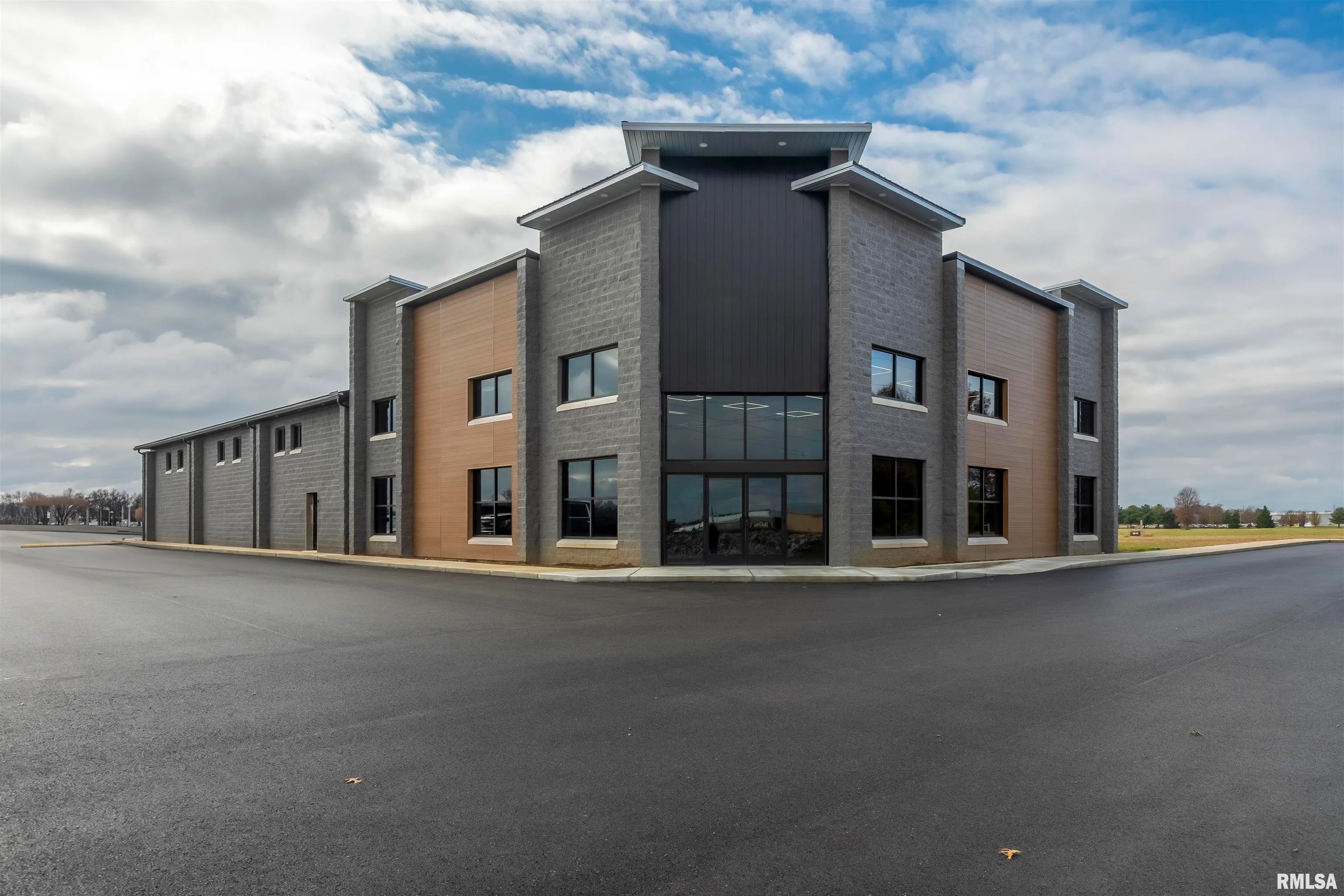 950 N Pentecost Road, Marion, IL 62959 | MLS EB451615 | Listing ...