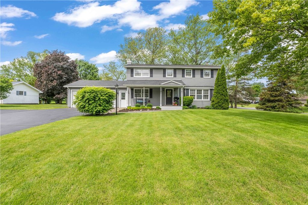 1101 Five Mile Line Road, Webster, NY 14580, MLS #R1610650 - Howard Hanna