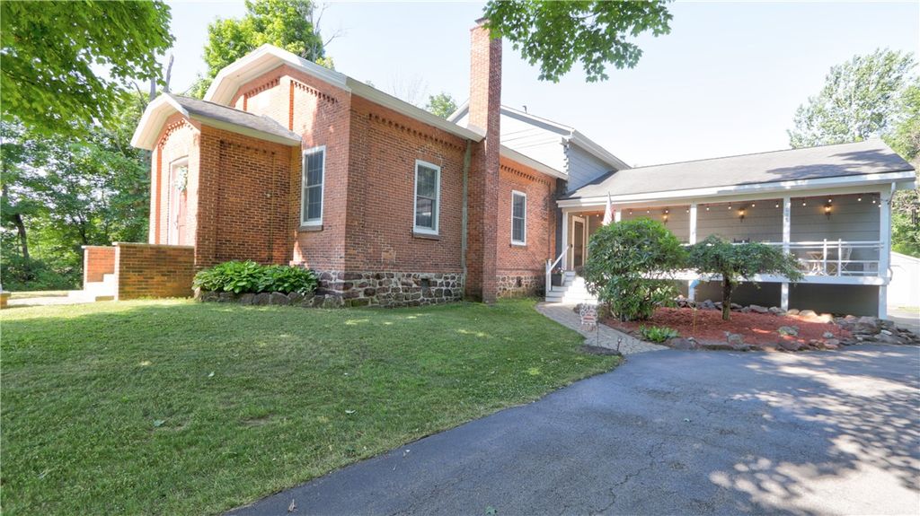 7021 Fisher Road, Ontario, NY 14519, MLS #R1627646 - Howard Hanna