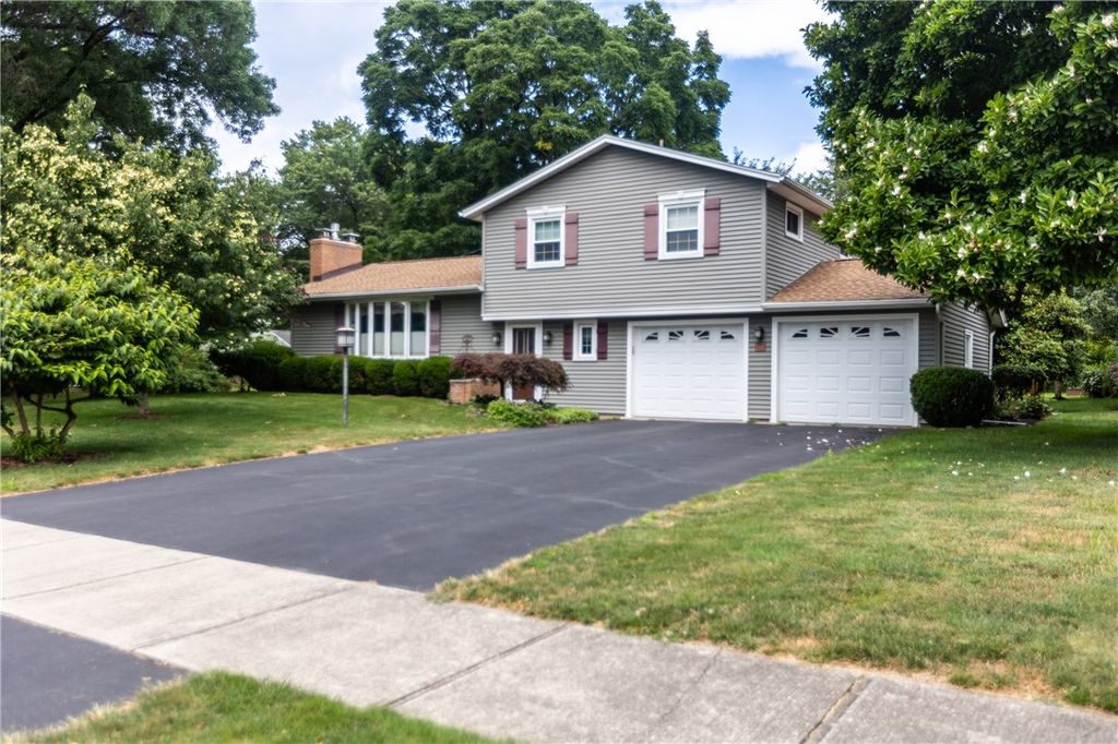 110 Bay Knoll Rd, Irondequoit, NY 14622, MLS #R1623622 - Howard Hanna