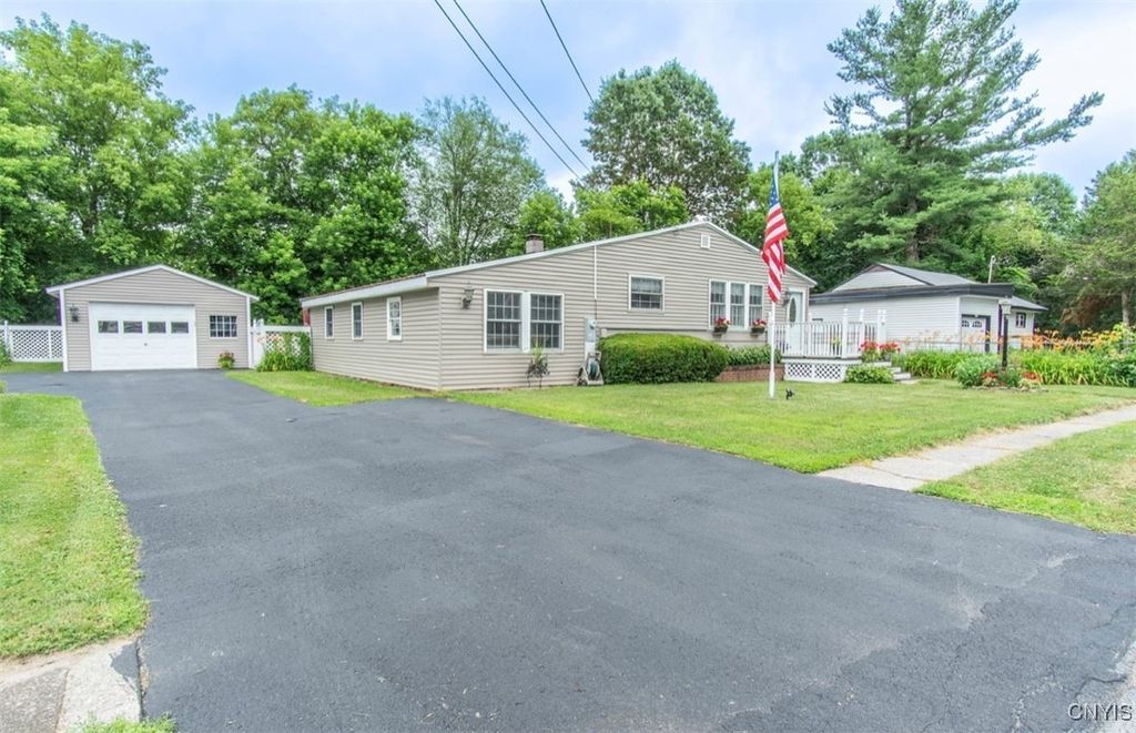 22215 Patricia Drive, LE Ray, NY 13601, MLS #S1621132 - Howard Hanna