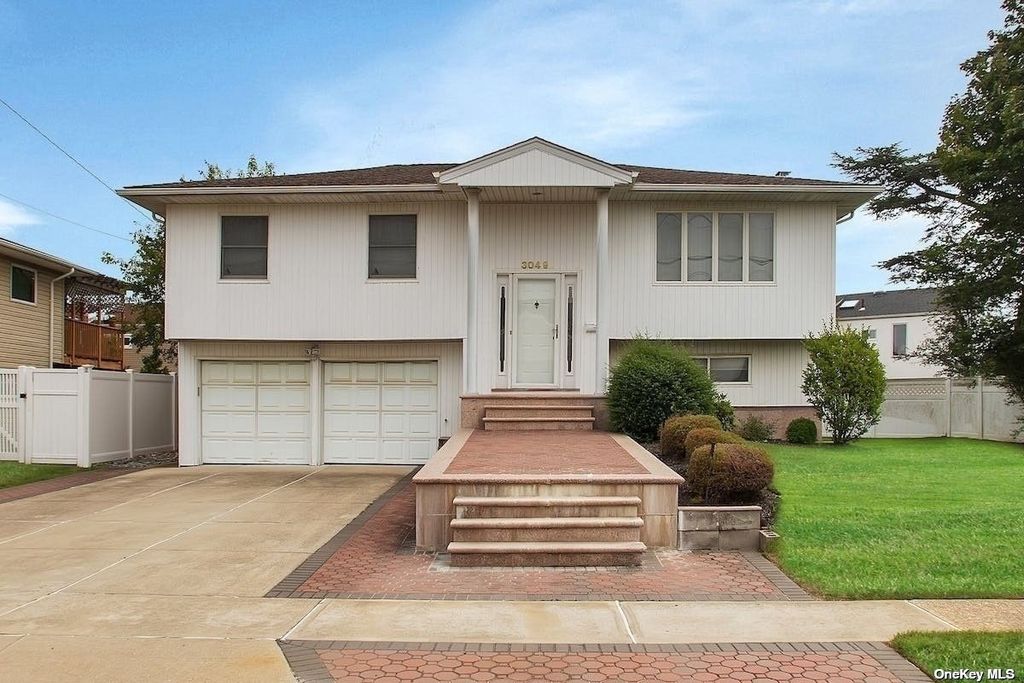 3049 Clubhouse Road, Merrick, NY 11566, MLS #3536347 - Howard Hanna