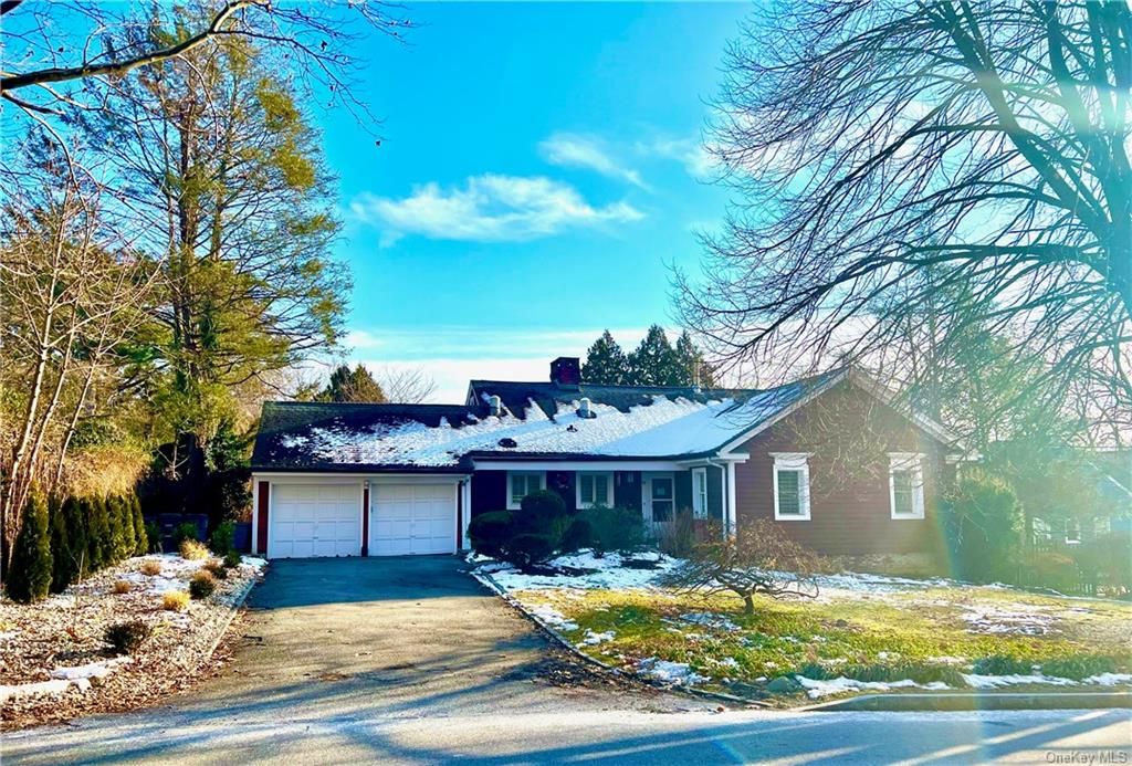 11 Heatherbloom Road, White Plains, NY 10605, MLS #H6290261 - Howard Hanna