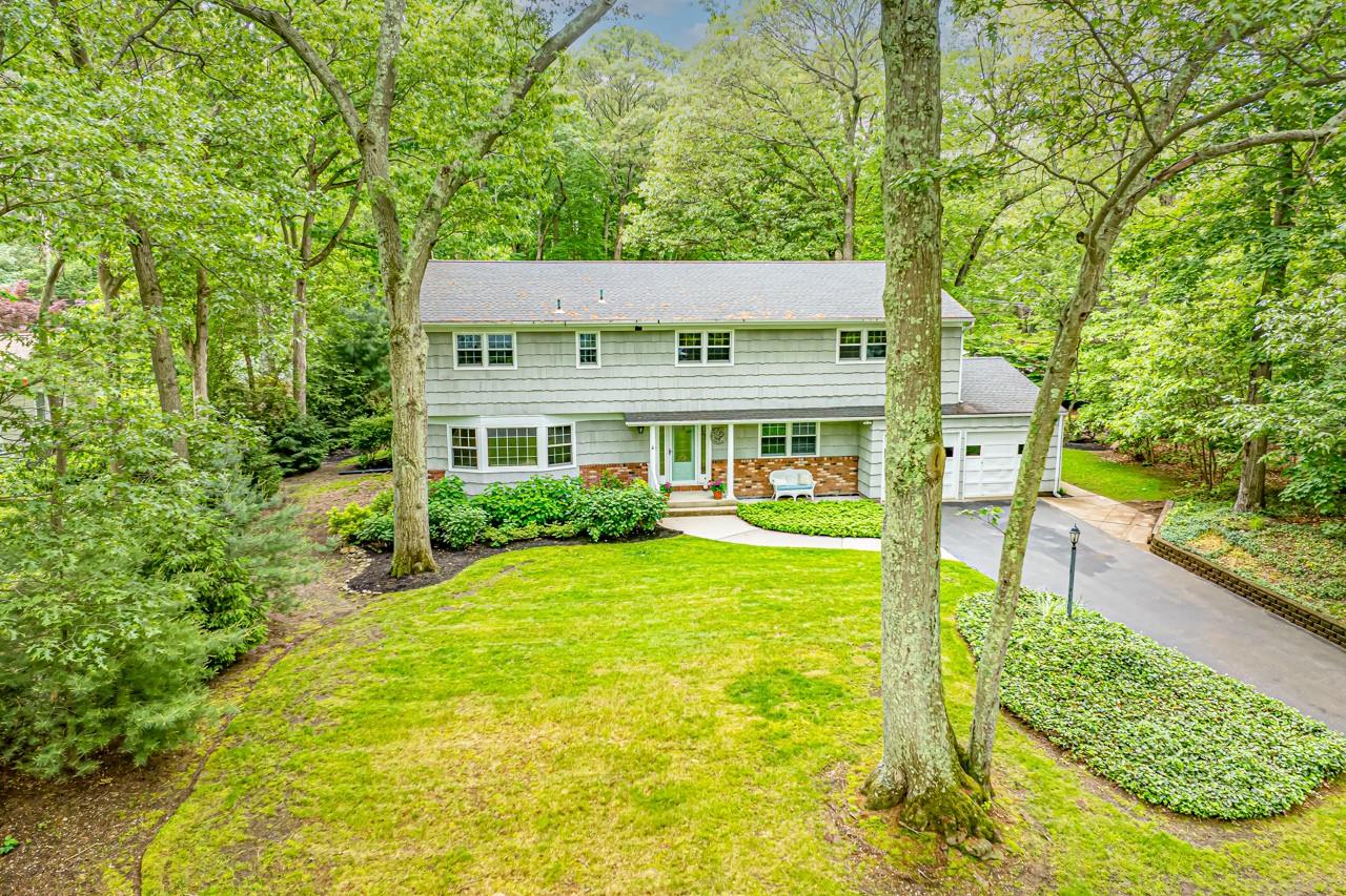 27 Josephine Ln, Northport, NY 11768, US | Buy, Sell, Rent, Analyze
