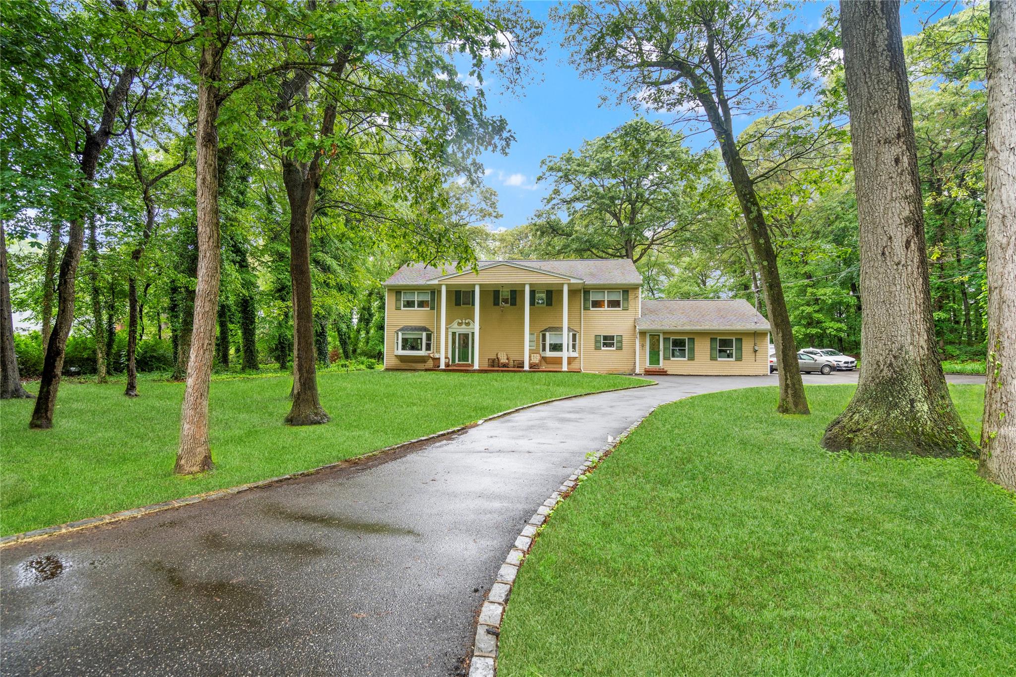 5 Linda Ct, Oyster Bay, NY 11771, US | Buy, Sell, Rent, Analyze