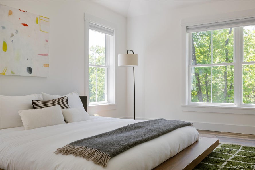 25 Maple Hill Rdg, Red Hook, NY 12571 for sale - Stessa
