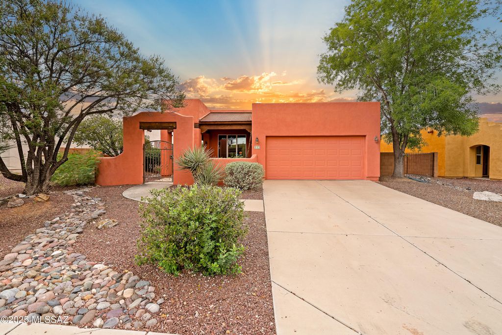 332 Via Bella Donna Rio, Rio Rico, AZ 85648 (MLS # 22524504) | Dove ...