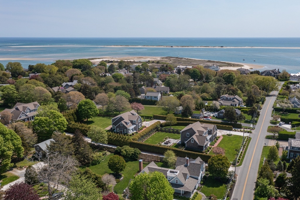 92 Barcliff Avenue, Chatham, MA, 02633 - Lamacchia Realty