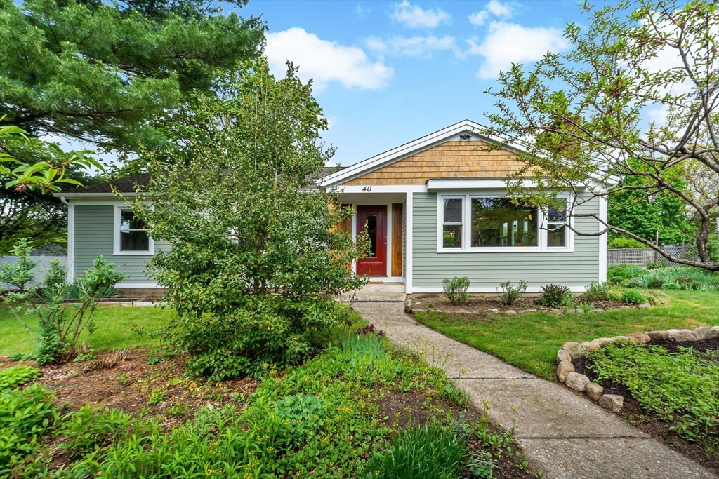 40 Edgemere Dr, Seekonk, MA 02771, US | Buy, Sell, Rent, Analyze