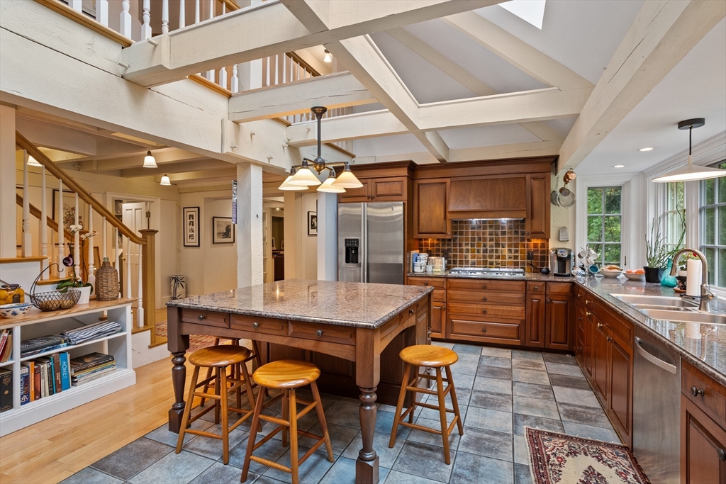 46 Oak St, Dunstable, MA 01827, US | Buy, Sell, Rent, Analyze