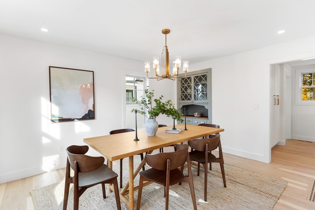 26 Pinewood Rd, Needham, MA 02492 - MLS 73452502 - Berkshire Hathaway ...