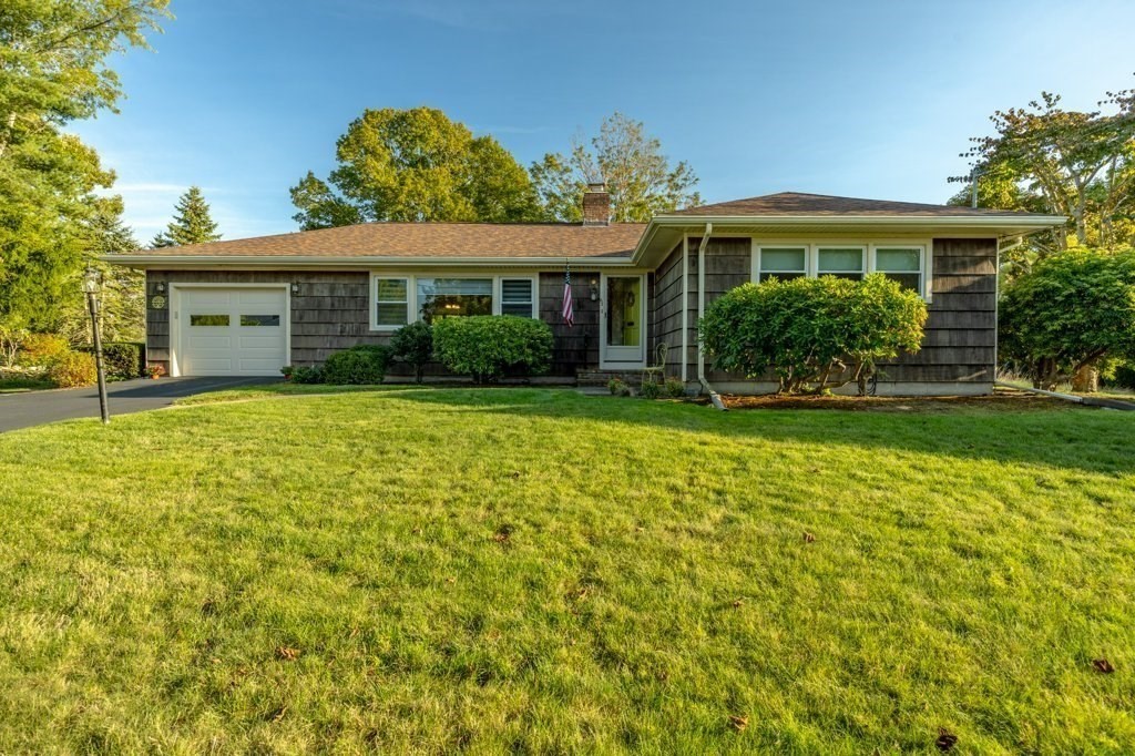 63 Cottage St, Fairhaven, MA, 02719 - Lamacchia Realty