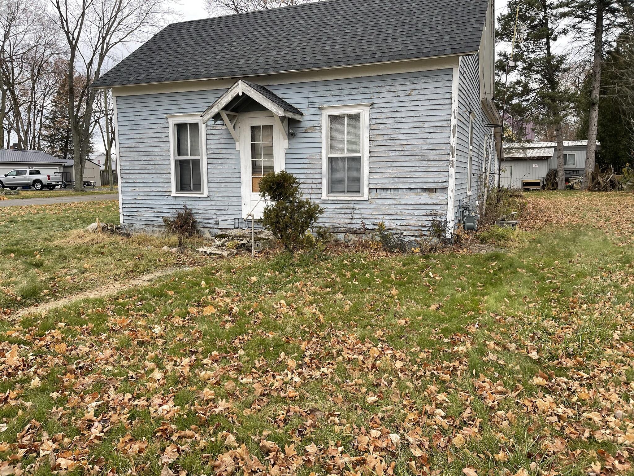 705 Washington Street, Lakeview, MI 48850 | MLS 23143467 | Listing ...