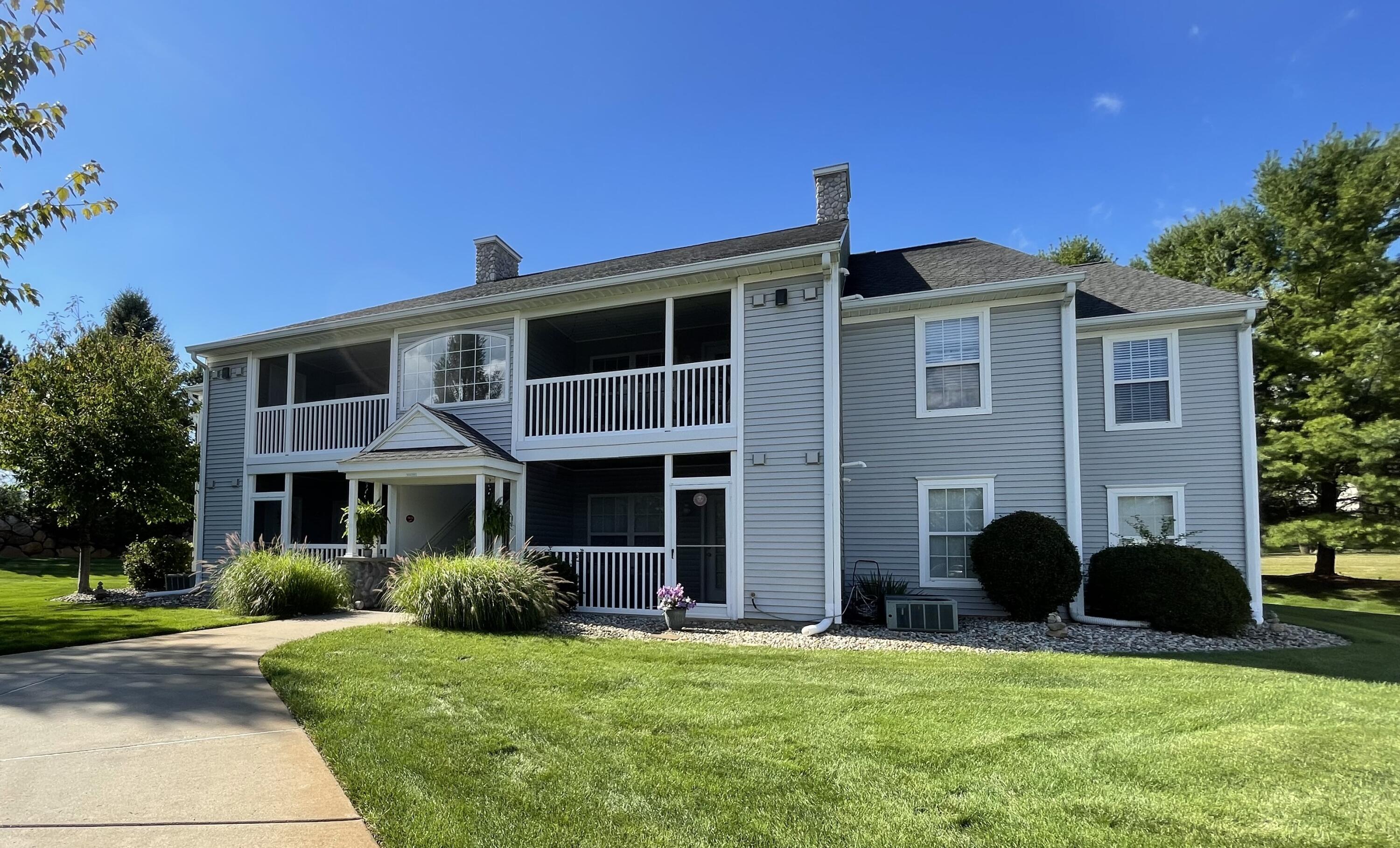 732 W Barrington Circle, Jackson, MI 49203 | MLS 25044465 | Listing ...
