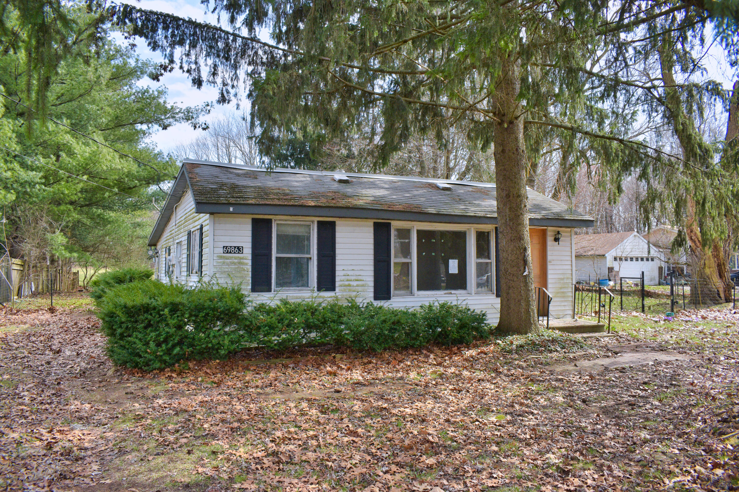 69863 Monroe Street, Edwardsburg, MI 49112 | MLS 24003656 | Listing ...