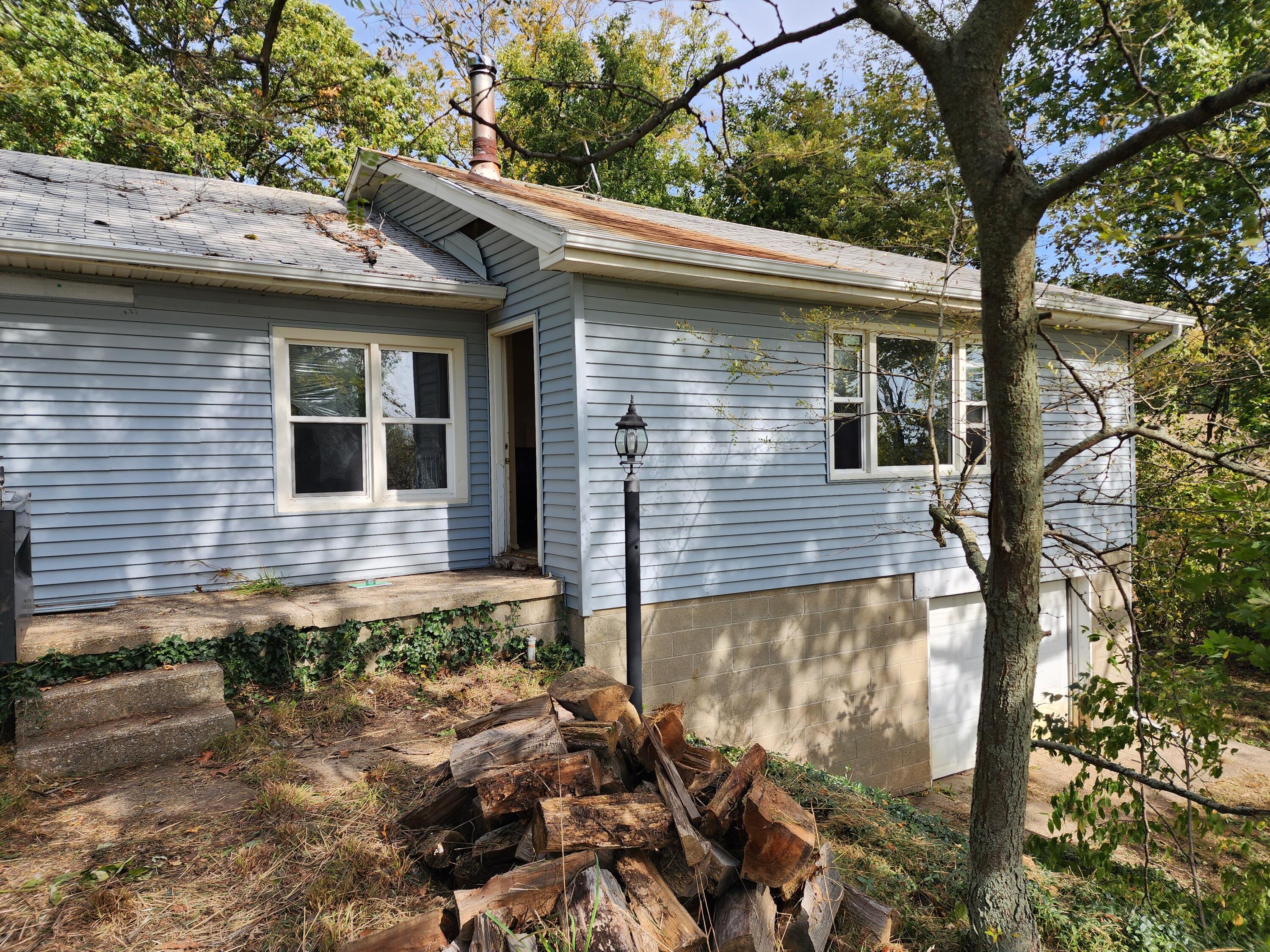 28500 M 60, Cassopolis, MI 49031 | MLS 23138839 | Listing Information ...