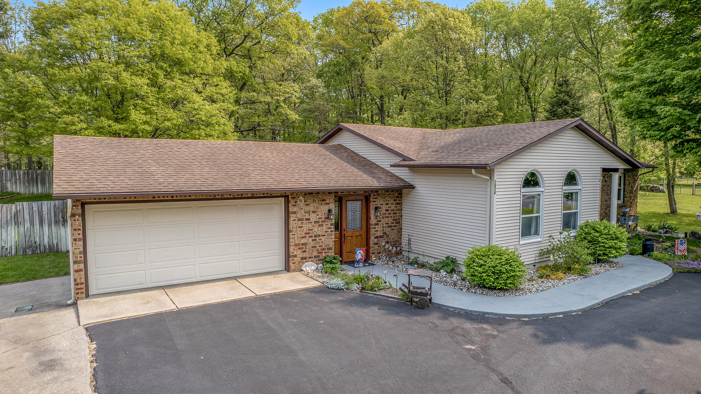 1374 Brown Road, Manistee, MI 49660 | MLS 23018280 | Listing ...