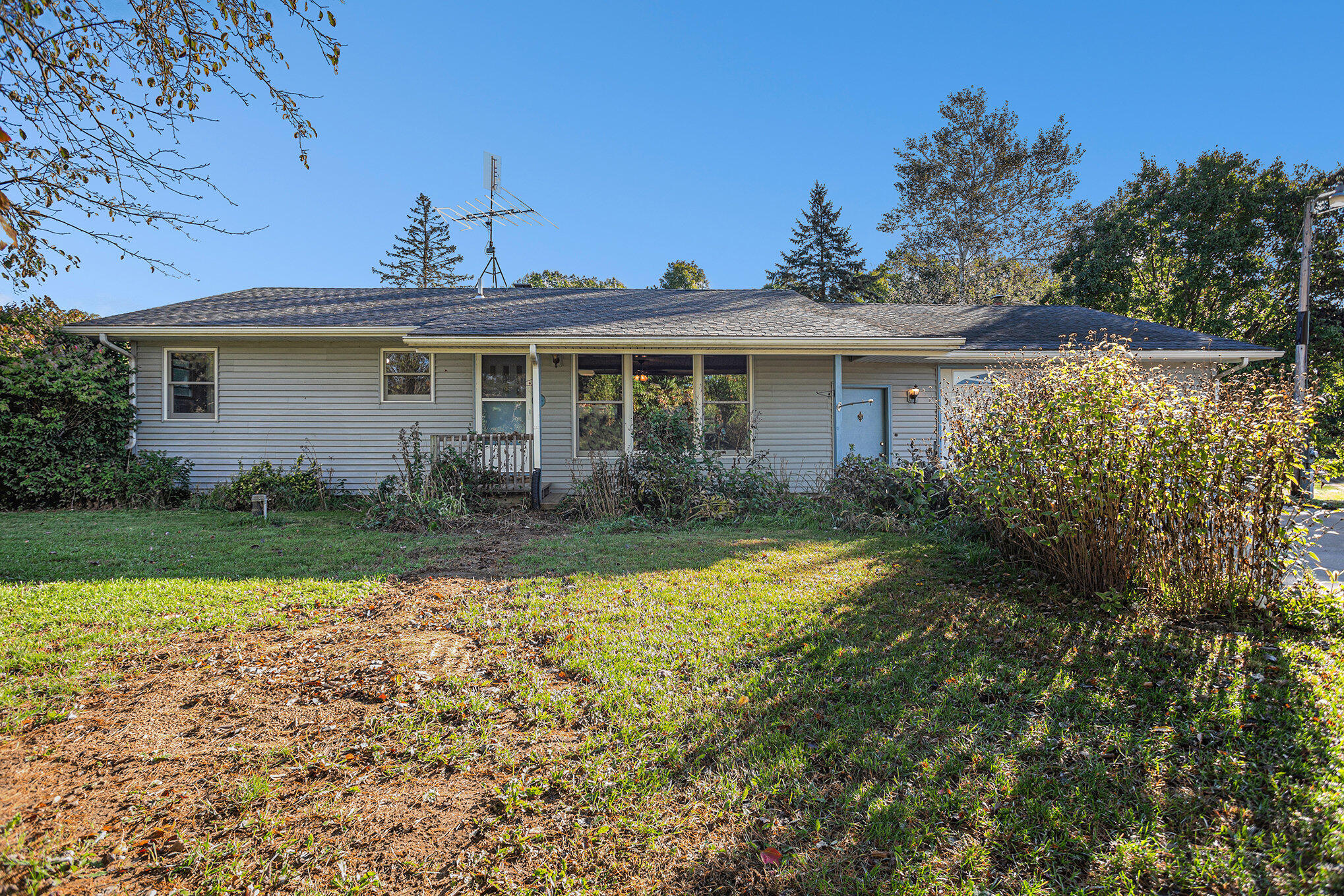 50115 Creglow Road, Marcellus, MI 49067 | MLS 25052306 | Listing ...