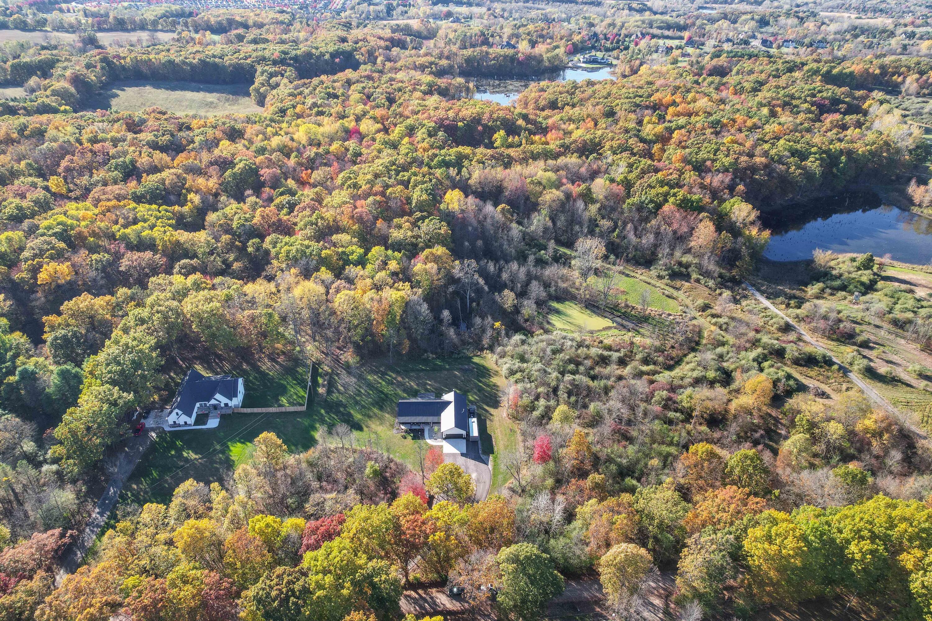 9242 Irish Road, Goodrich Vlg, MI 48438 | MLS 25054194 | Listing ...