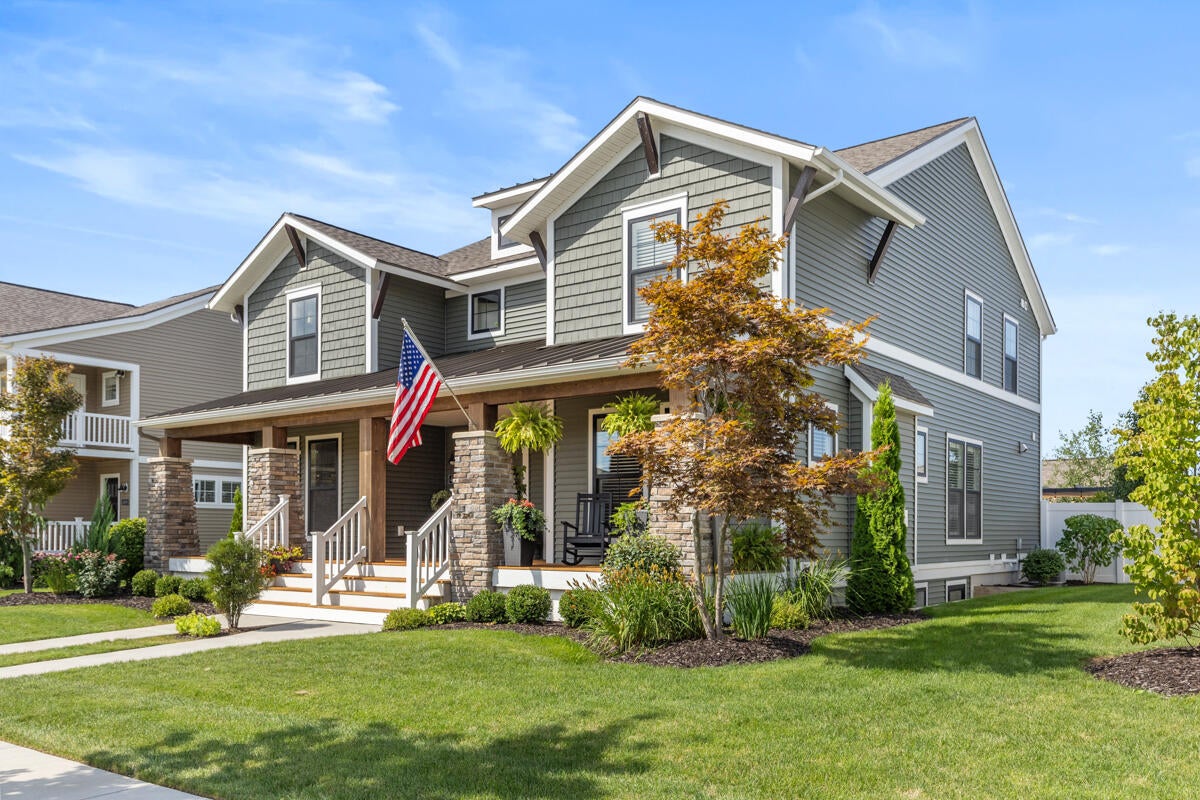 4707 Macatawa Legends Boulevard, Holland, MI 49424 | MLS 26001135 ...