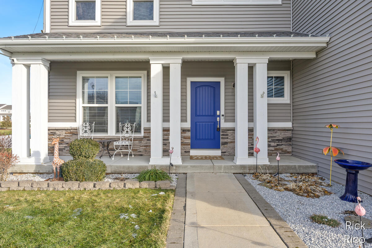 8558 Song Sparrow Road SE, Caledonia, MI 49316 | MLS 26001715 | Listing ...