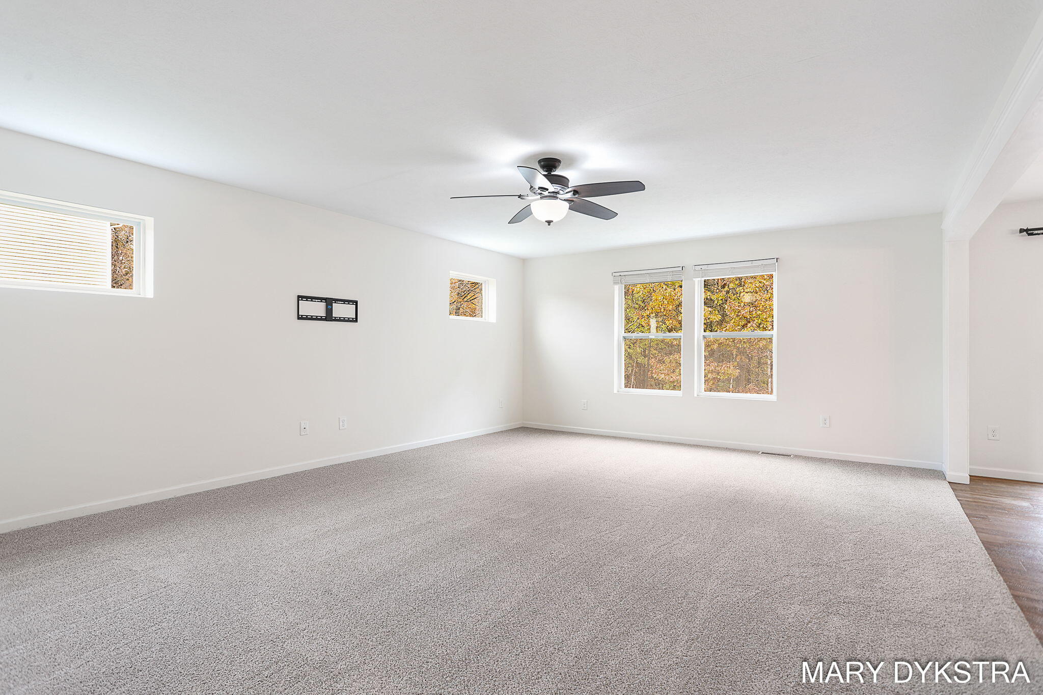 9330 Pier Place, West Olive, MI 49460 | MLS 25057100 | Listing ...