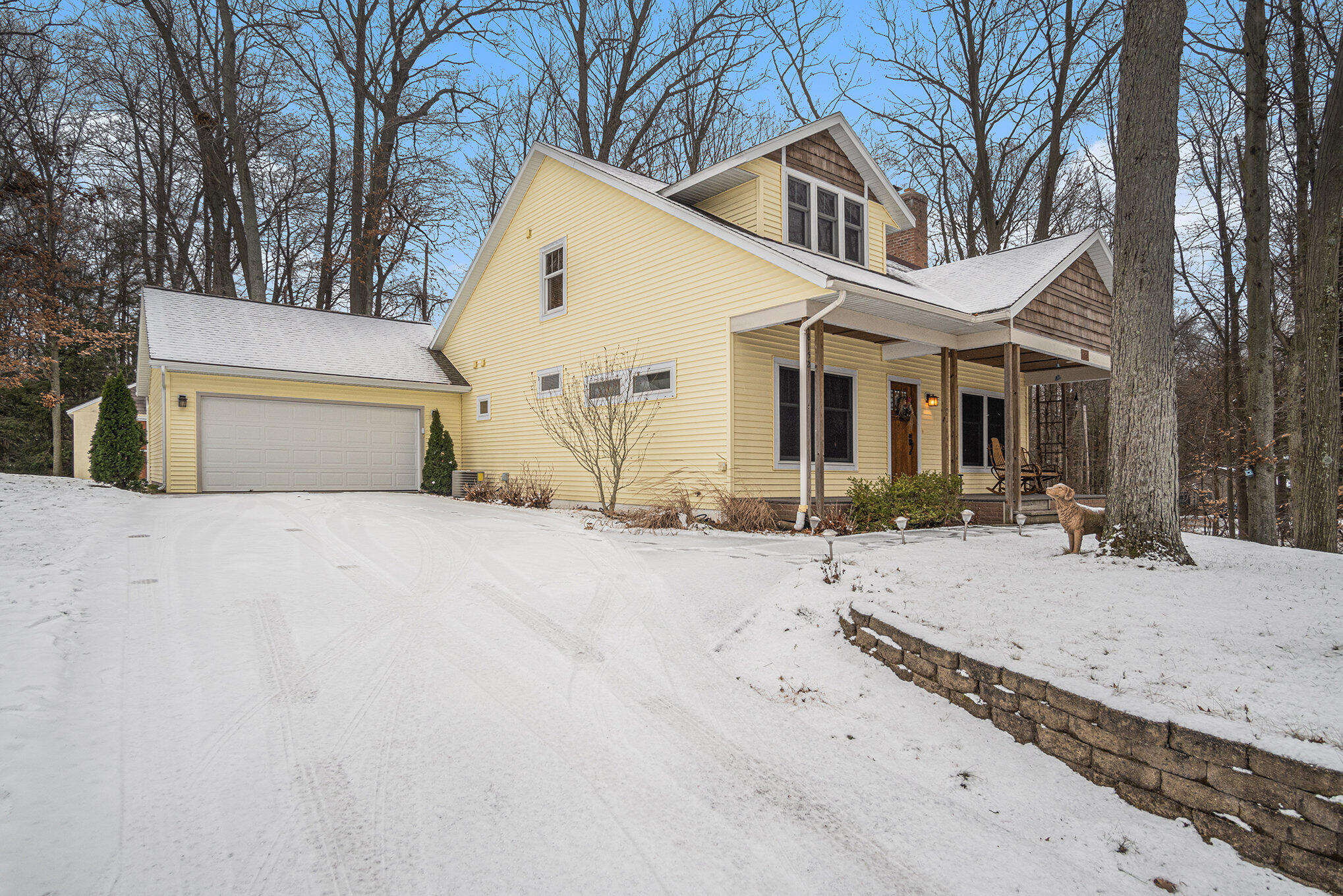18152 W Spring Lake Road, Spring Lake, MI 49456 | MLS 23143172 ...