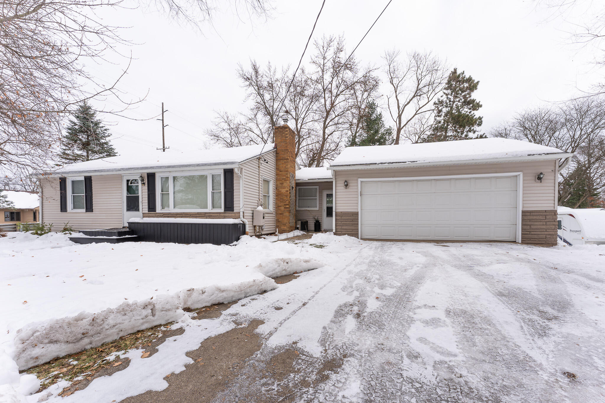 8005 Edmonds Street, Portage, MI 49024 | MLS 25061804 | Listing ...