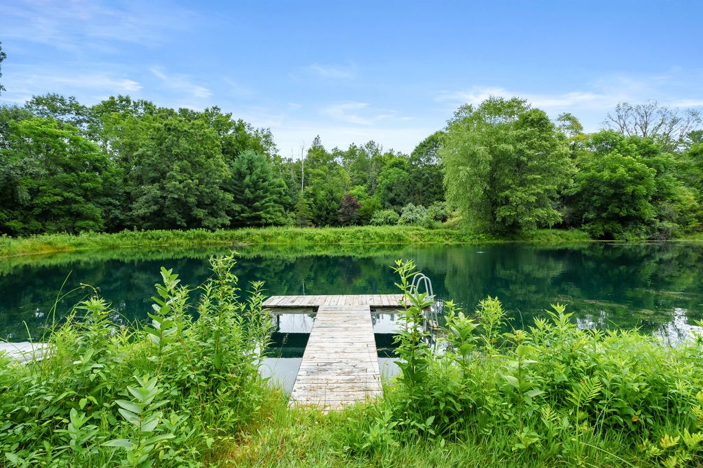 31664 Fish Hatchery Road, Kalamazoo, MI 49009 | MLS 26000029 | Listing ...