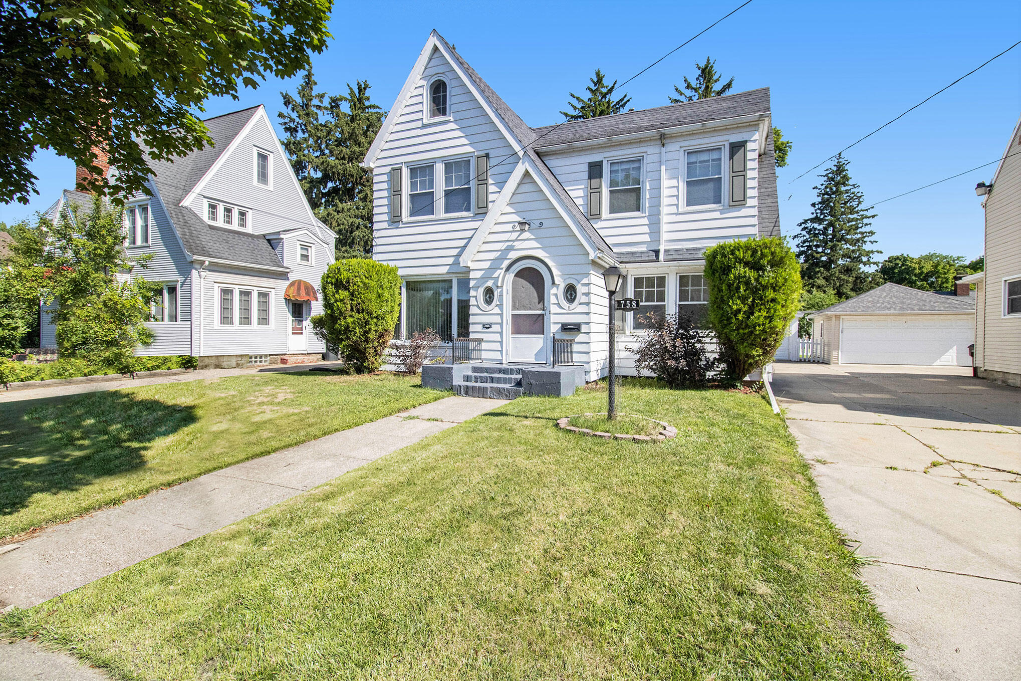 758 W Morrell Street, Jackson, MI 49203 | MLS 22030371 | Listing ...