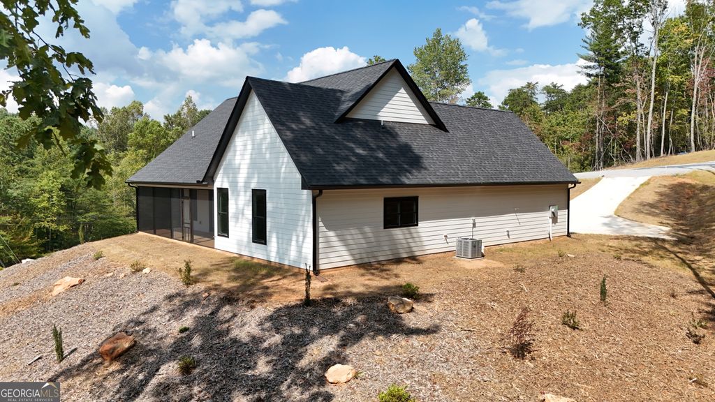 104 Sautee Ridge, Clarkesville, GA 30523 | MLS 10665918 | Listing ...