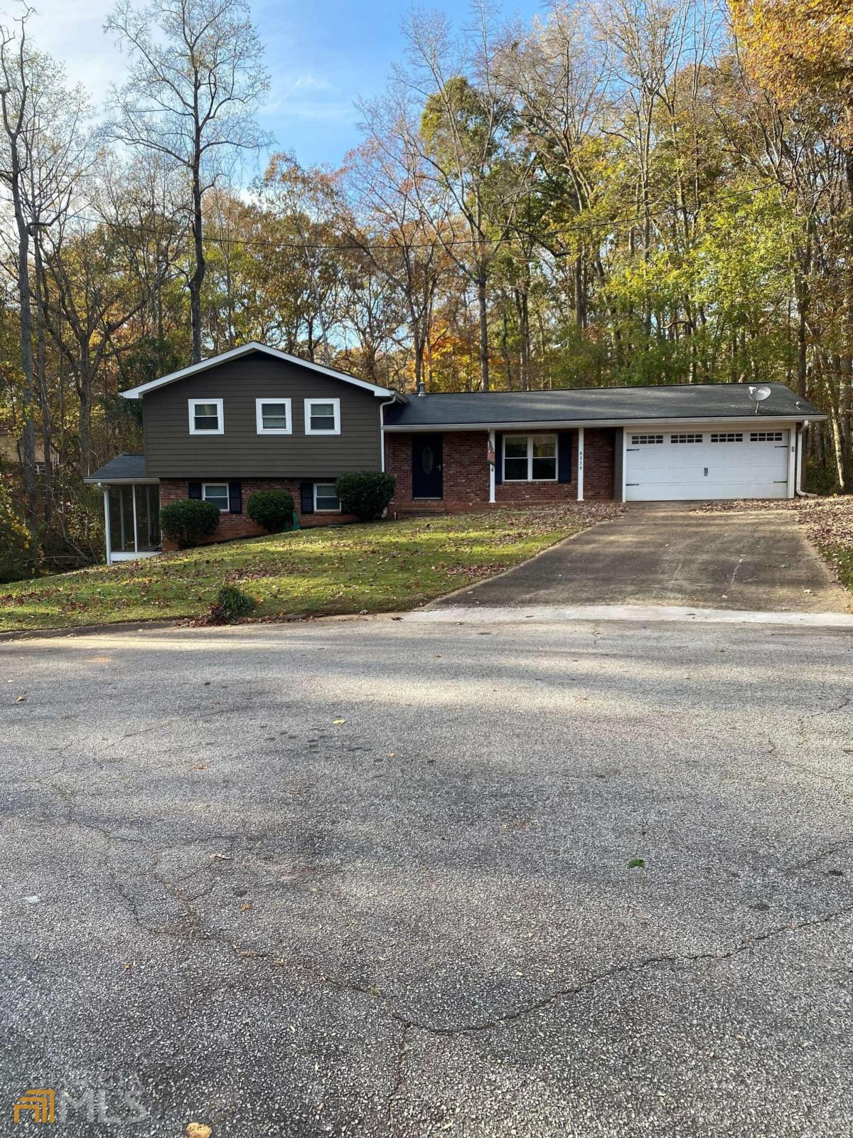 6229 Miranda Ct, Douglasville, GA 30135 - Off Market