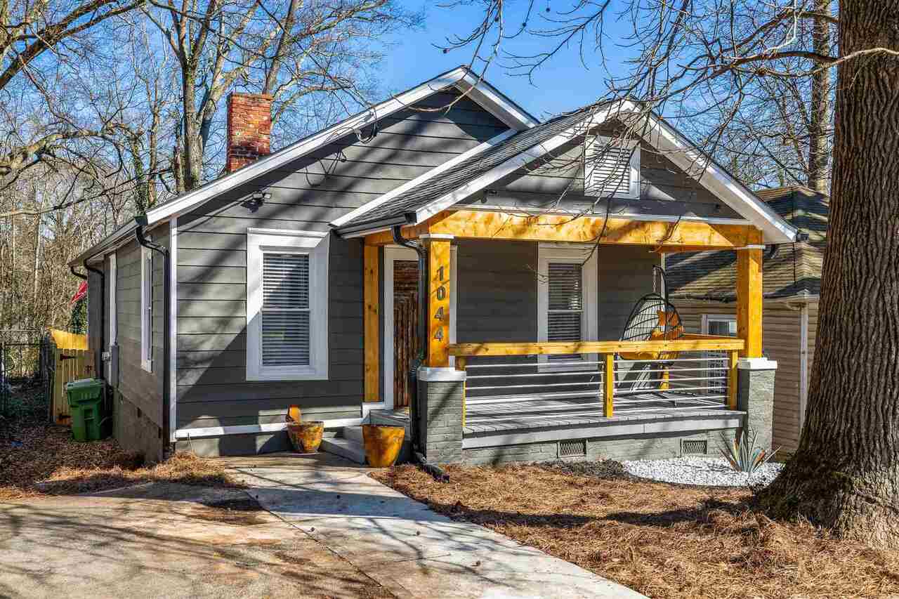 1044 Sims St SW, Atlanta, GA 30310 - Off Market