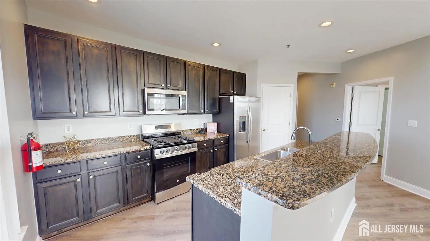 6403 fernandez Court, Parlin, NJ 08859 - MLS 2514047R - Berkshire ...