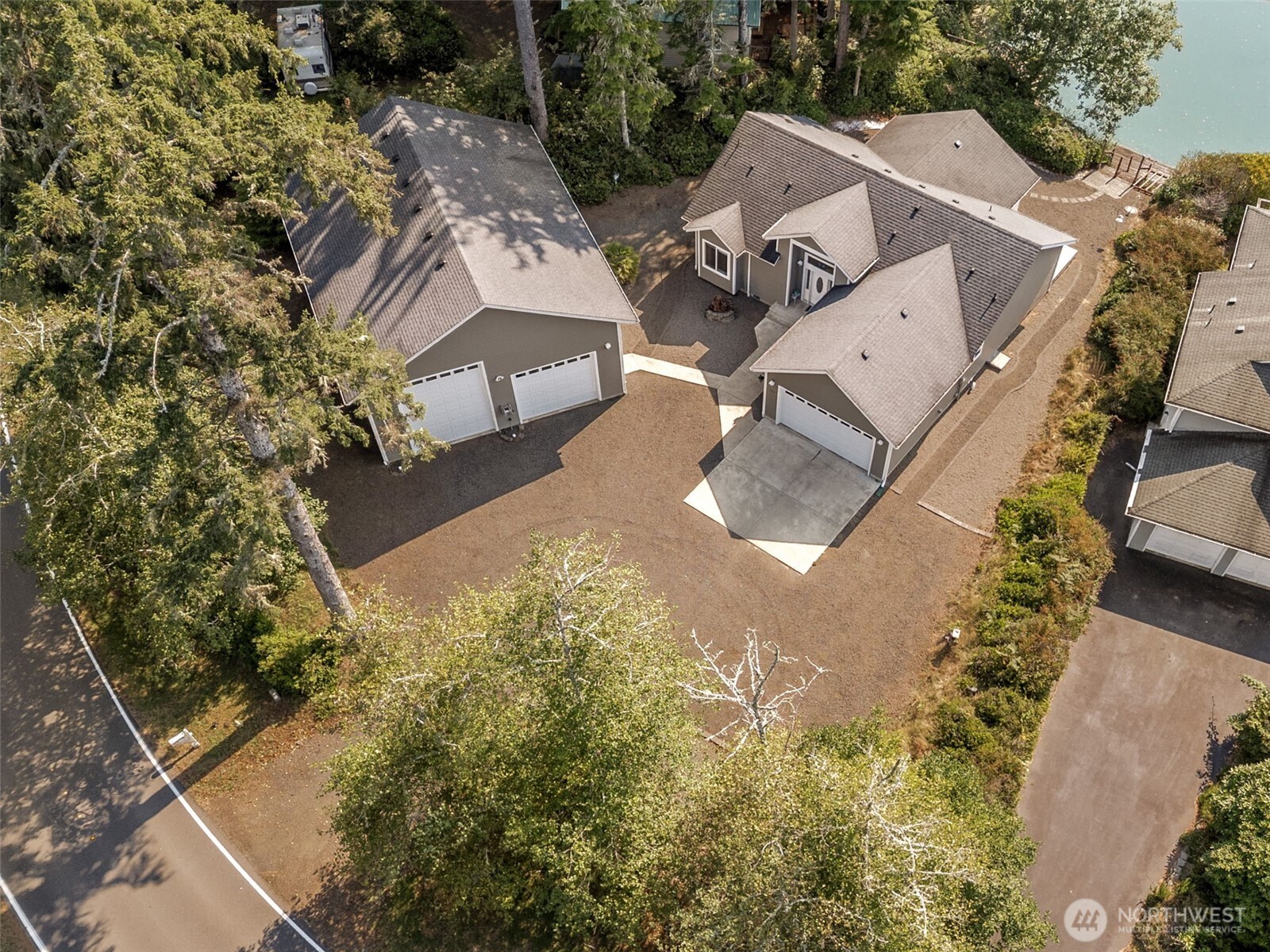 799 Duck Lake Drive SE, Ocean Shores, WA 98569 | MLS 2428911 | Listing ...