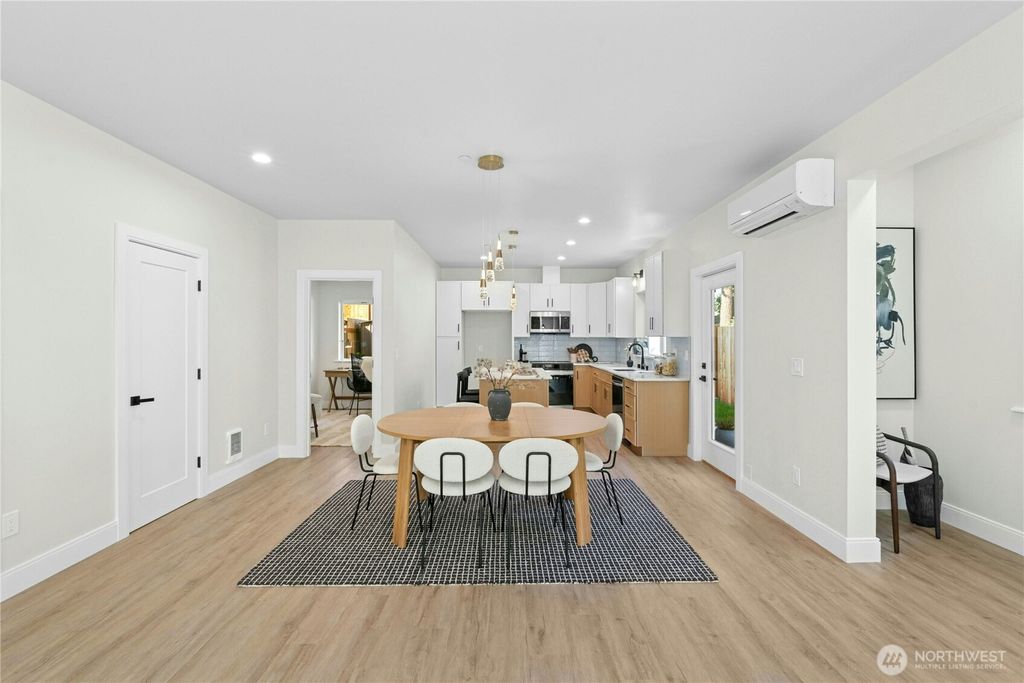 8510 Shadow Wood Drive Unit B, Everett, WA 98208 | MLS 2444756 ...