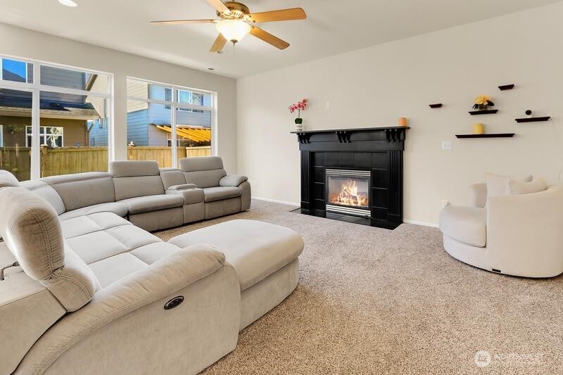 4256 65th Avenue Ct E, Fife, WA 98424 | MLS 2463801 | Listing ...