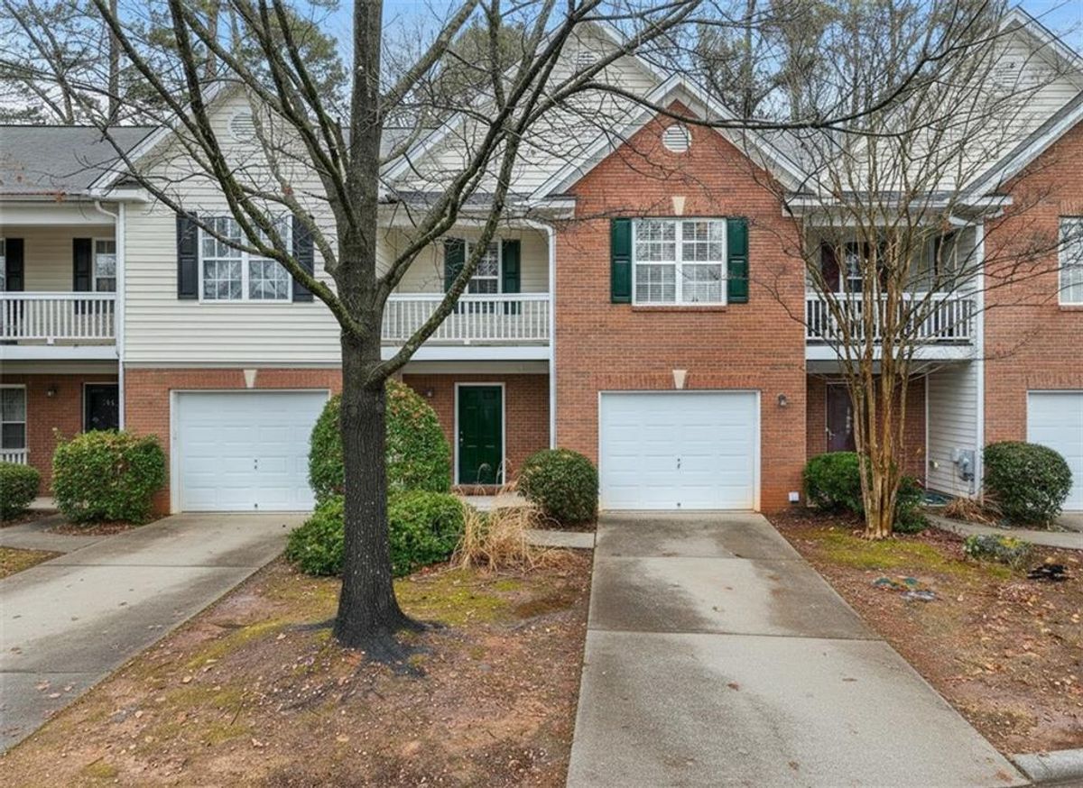 1907 Manhattan Pkwy, Decatur, GA 30035 for sale - Stessa