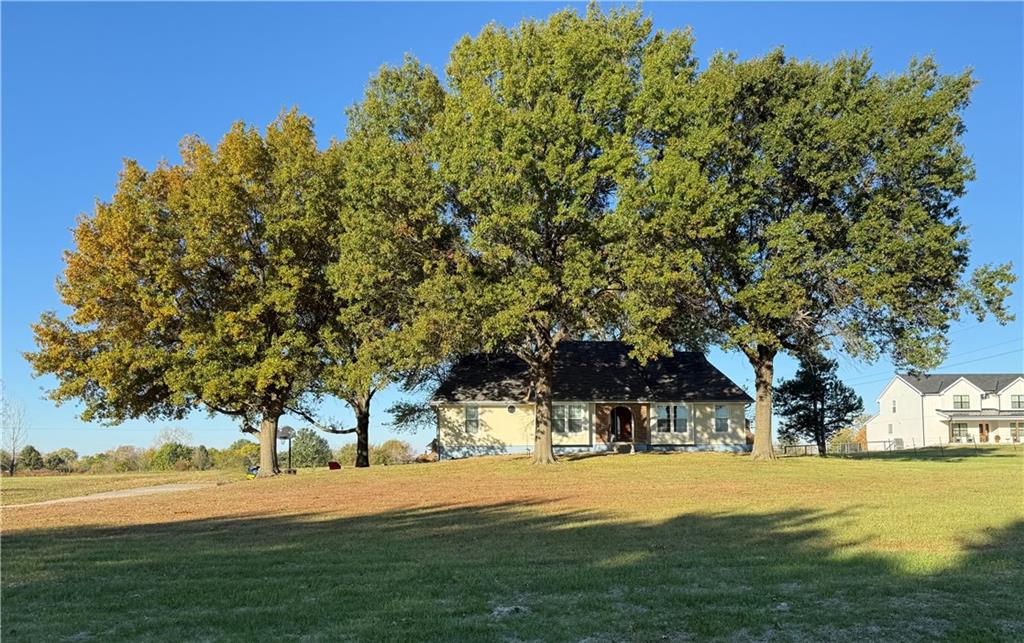 21606 S Hannah Road, Harrisonville, MO 64701 | MLS 2586886 | Listing ...