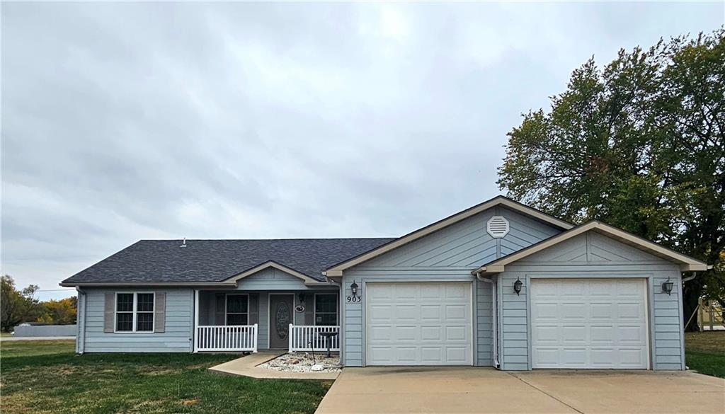 903 Dewitt Drive, Iola, KS 66749 | MLS 2460319 | Listing Information ...