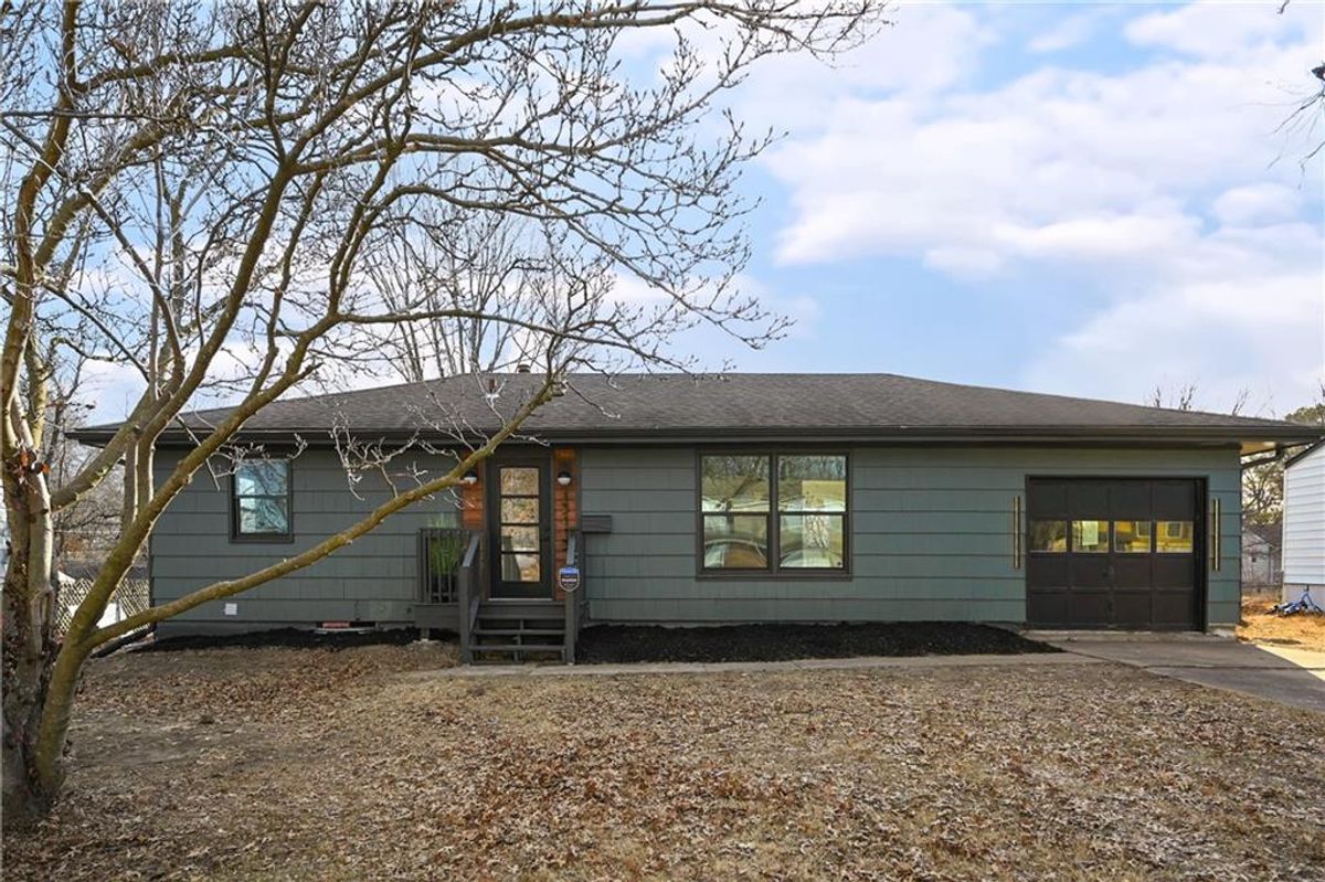 13113 Herrick Ave, Grandview, MO 64030 for sale - Stessa